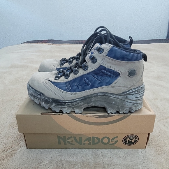 Nevados | Shoes | Nevados Silverwood Ii Hiking Boots | Poshmark